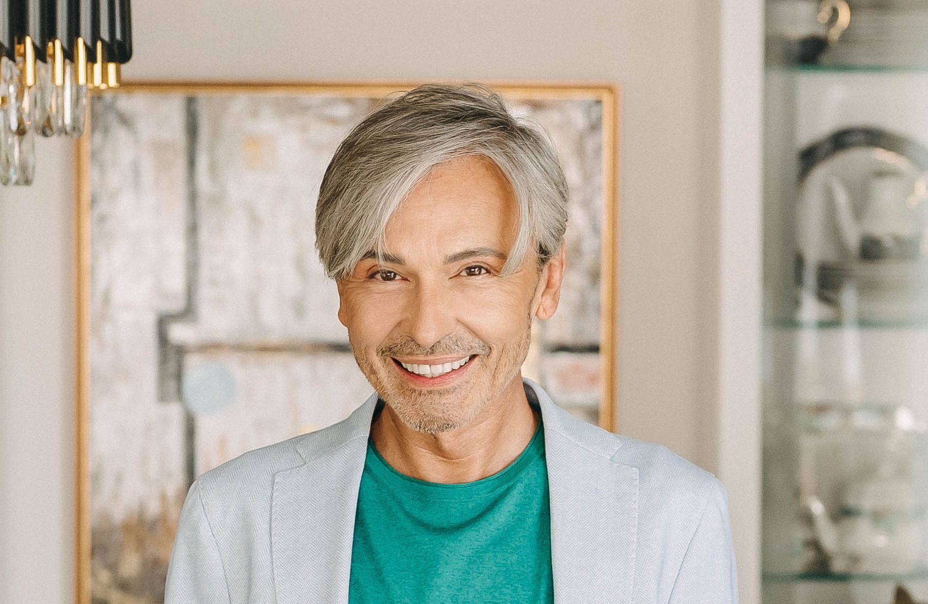 Tixa // Náray Tamás önálló estje! S Z E R I N T E M címmel.